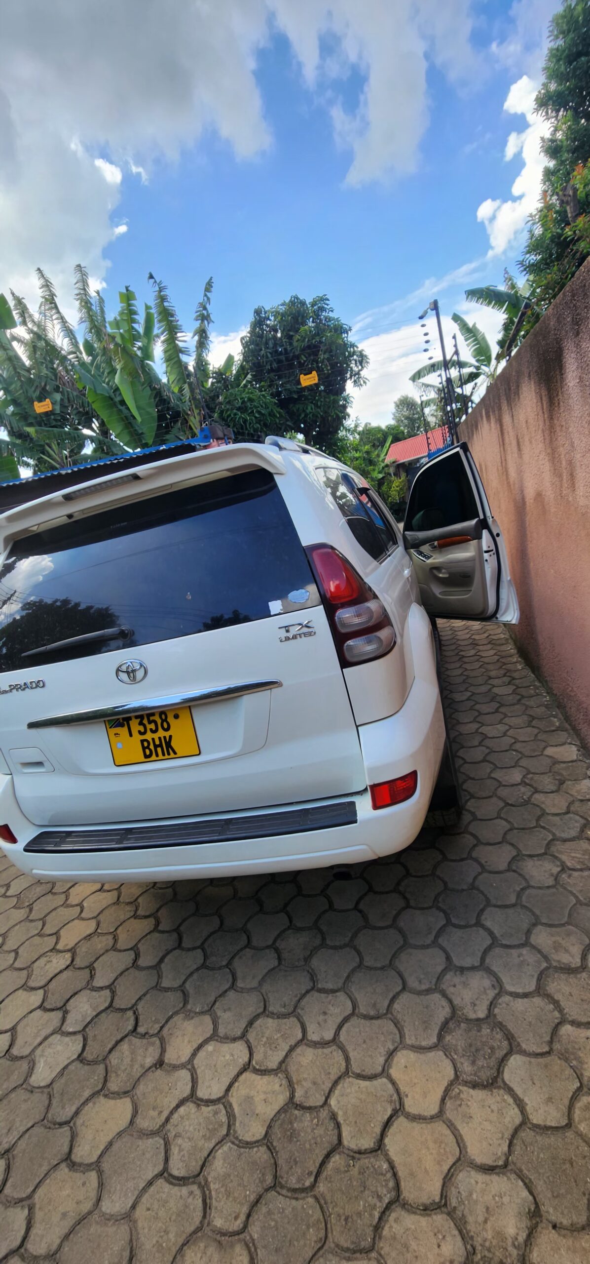 Toyota Land Cruiser Prado For Sale In Arusha Used Tanzania Namba B