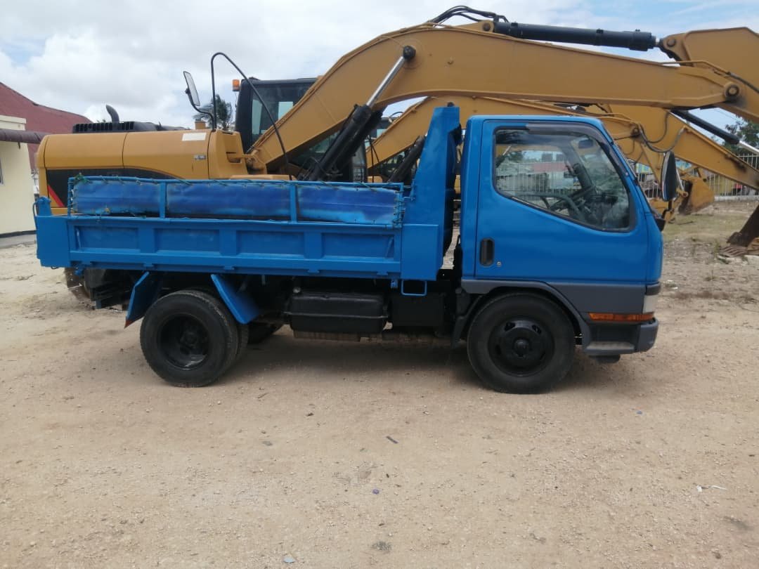 Mitsubishi Canter Old Model For Sale In Dar es salaam Used Nje Ya Nchi ...