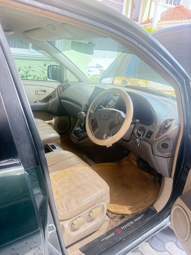 Toyota Harrier For Sale In Dar es salaam Used Hapa Tanzania Namba B - GariPesa