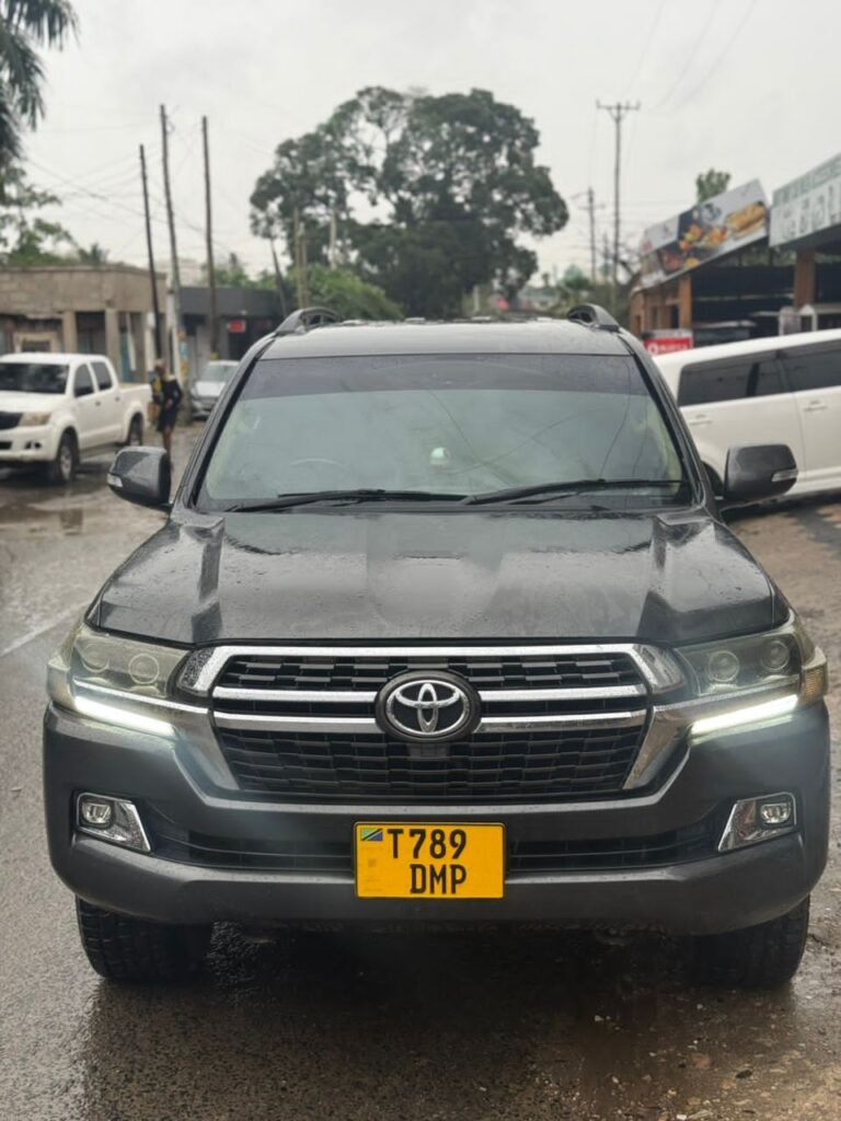 Toyota Land Cruiser V8 For Sale In Dar es salaam Used Hapa Tanzania Namba D - GariPesa