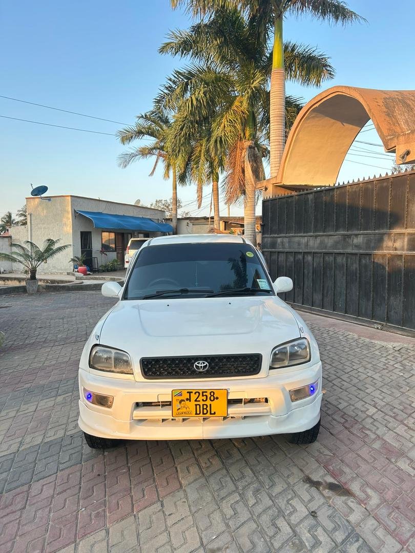 Toyota Rav4 Old Model For Sale In Dar es salaam Used Hapa Tanzania Namba D - GariPesa