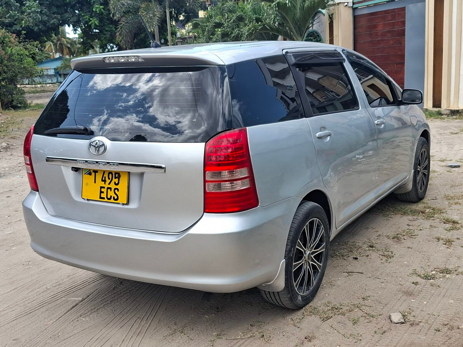 Toyota Wish For Sale In Dar es salaam Used Hapa Tanzania Namba E - GariPesa
