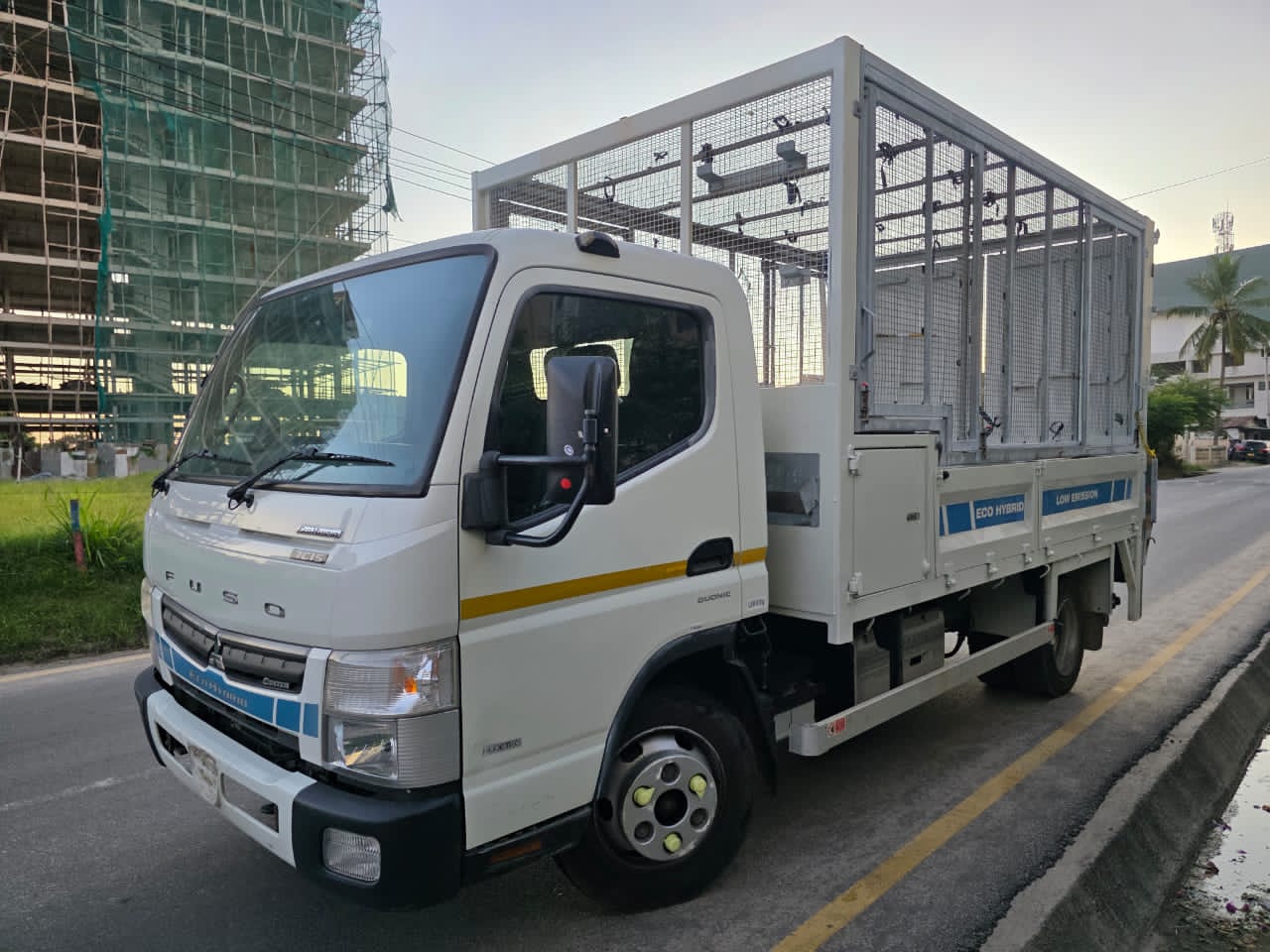 Mitsubishi Fuso New Model For Sale In Dar es salaam Used Nje Ya Nchi ...